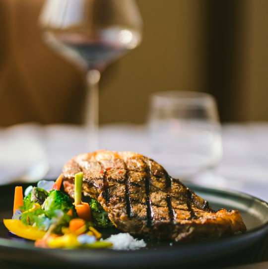 Dining - Weipa Bowls Club